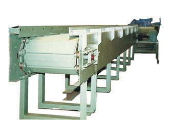Apron Conveyors - Pennati Costruzioni Meccaniche